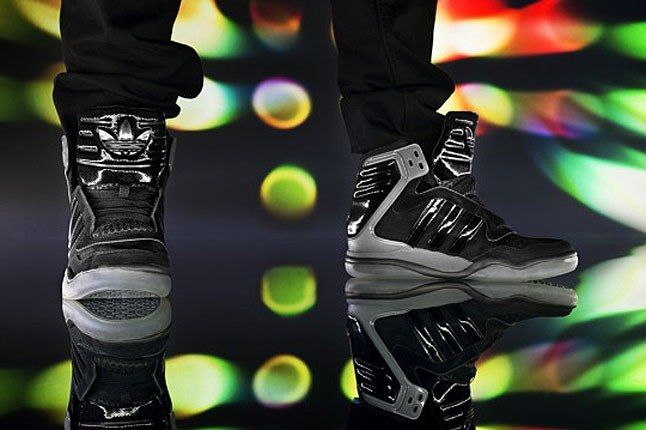 adidas Tech Street Mid - Releases