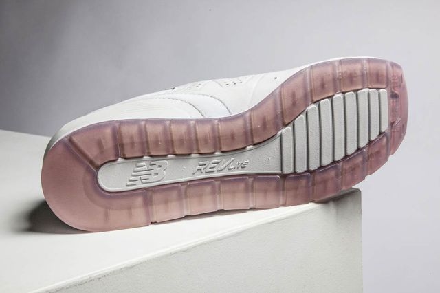 New Balance Deconstruct Premium Pack (Sakura) - Sneaker Freaker