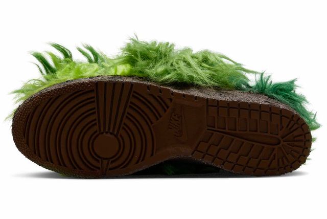 Release Date! Cactus Plant Flea Market x Nike Dunk Low ‘Grinch’ aka ...