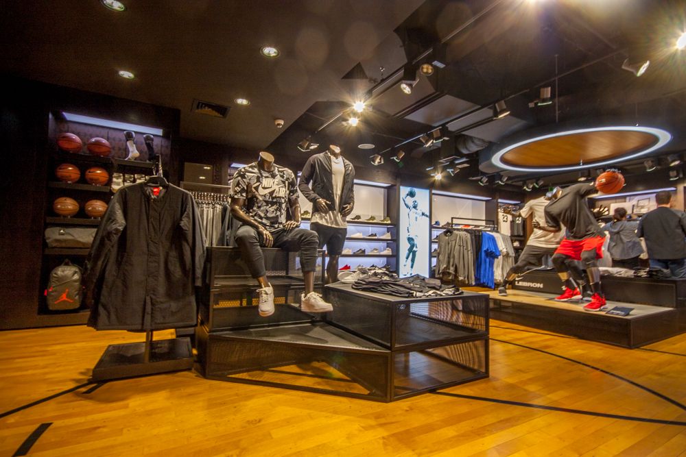 Foot Locker Bourke St - Sneaker Freaker