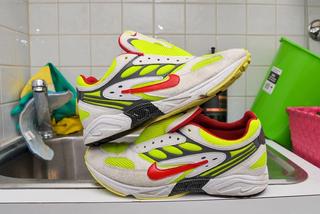 How to Safely Clean Sneakers in the Washing Machine - Sneaker Freaker