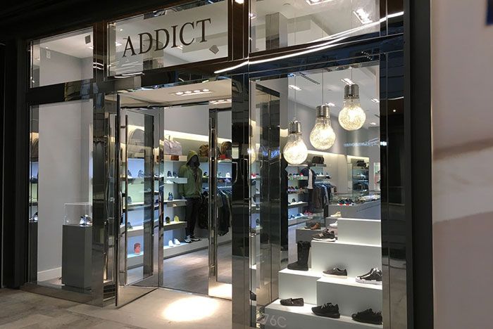 Addict - Sneaker Freaker