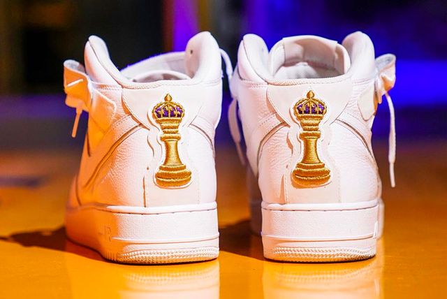 LeBron James’ Nike Air Force 1 Mid ‘Kings of LA’ is a One-of-One ...