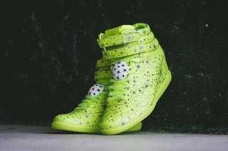 Melody Ehsani X Reebok Classic (Constellation Pack) - Sneaker Freaker