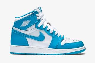 Air Jordan 1 (Powder Blue) - Sneaker Freaker