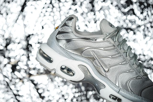The Blistering Nike Tuned ‘Silver Bullet 2.0’ Arrives at Foot Locker ...