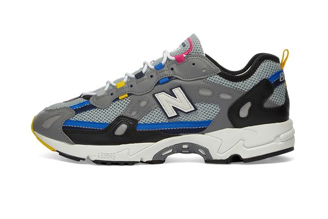 Out Now! New Balance 827 in Grey - Sneaker Freaker