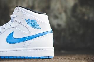 Air Jordan 1 Mid (Legend Blue) - Sneaker Freaker