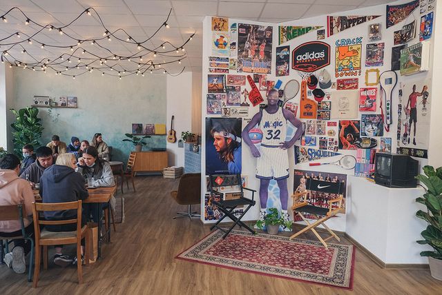 Stores You Must Visit to Score Vintage Sneakers - Sneaker Freaker