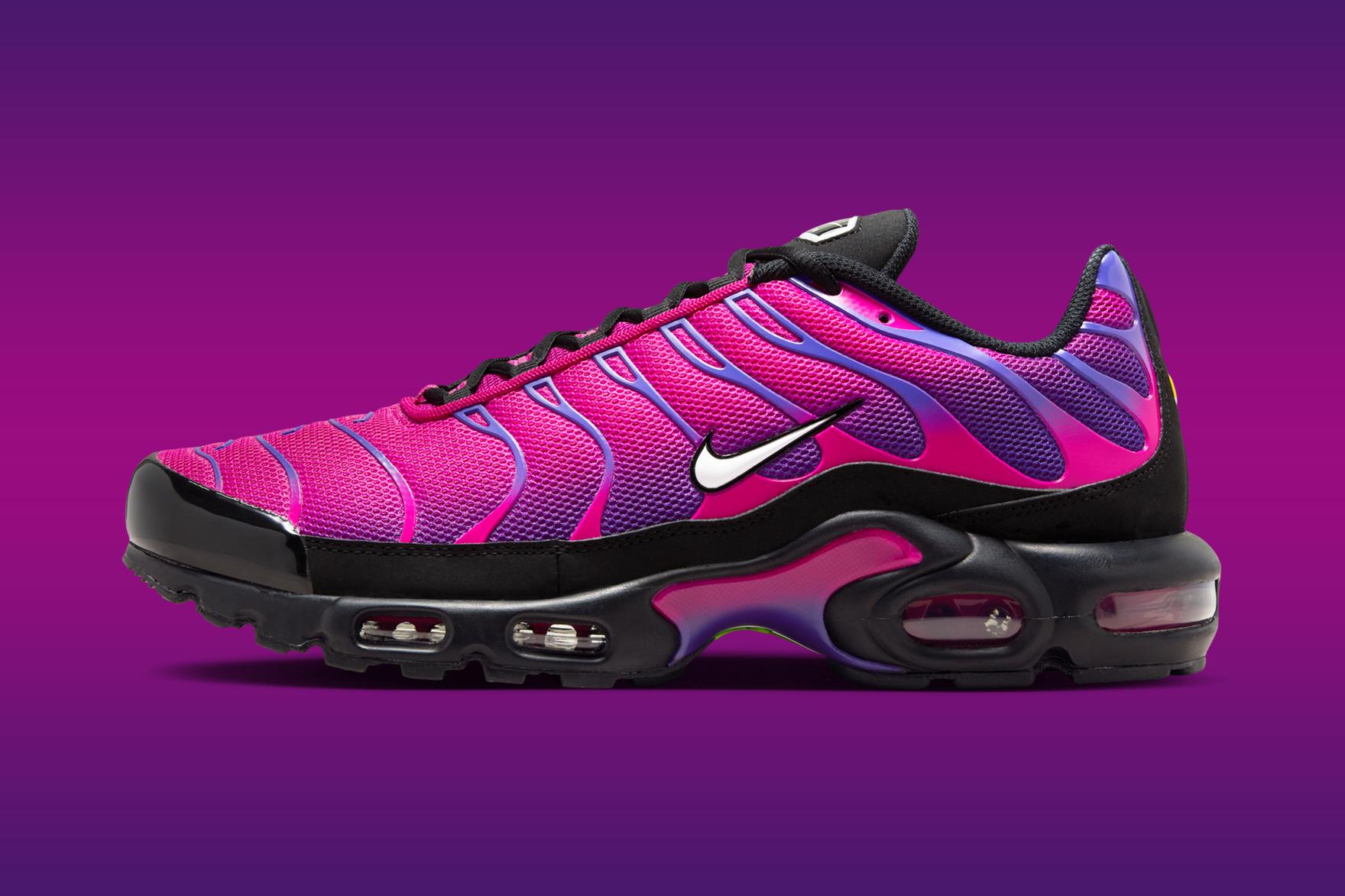The Nike Air Max Plus 'Fireberry' Blazes Back Up for 2025 - Releases
