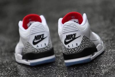 A Close Up Look at the Air Jordan 3 'Dunk Contest' - Releases