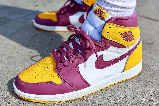The Air Jordan 1 High OG ‘Brotherhood’ Can be Copped Right Now ...