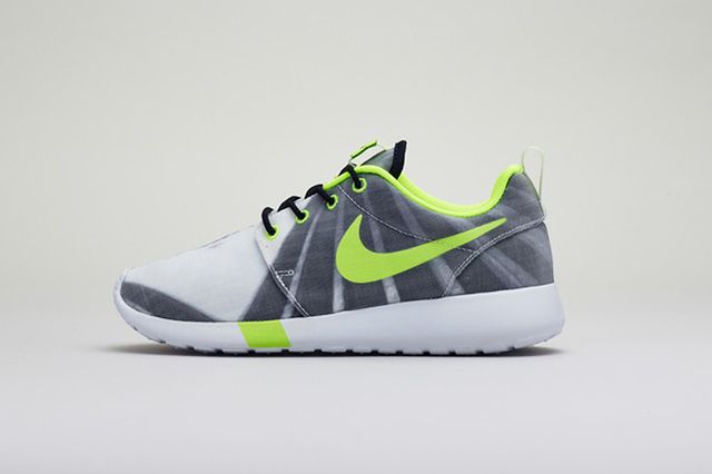 Nike Sportswear Polarizing Artist Colab Pack - Releases