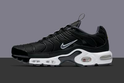 These Exclusive TNs Come Taped Up - Releases