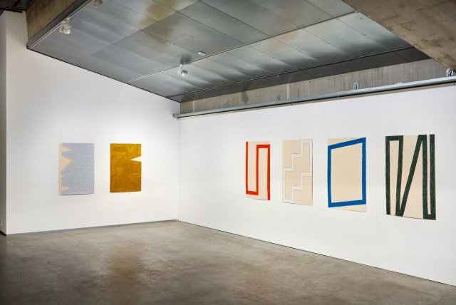 Linears- Porvoo Art Hall | Work | Inka Bell