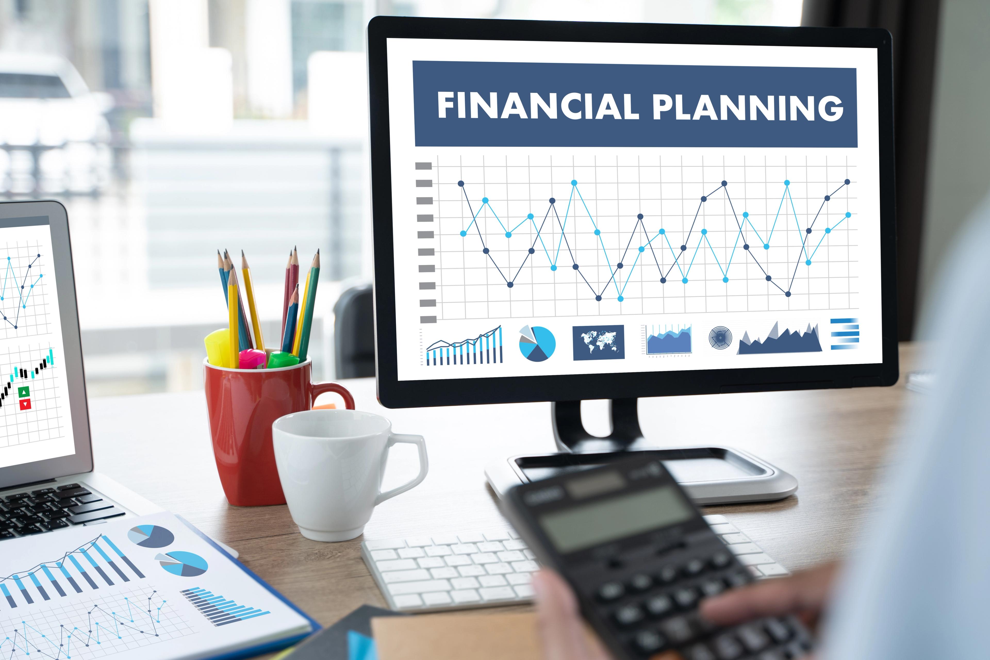 Financial Advisor Course | UniCollege West Rand | UniCollege West Rand
