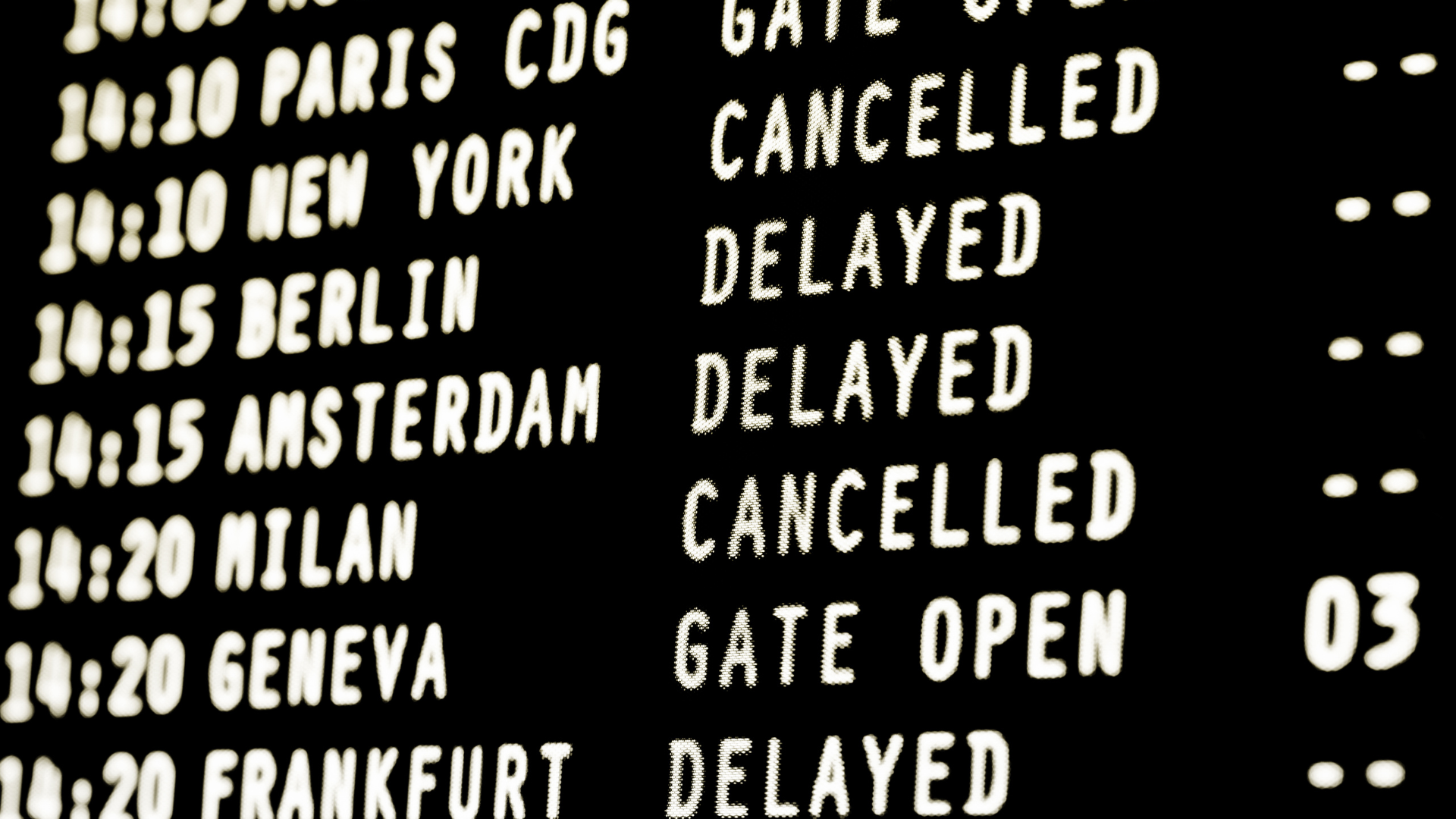 Check Real-Time Flight Status with ExpertFlyer