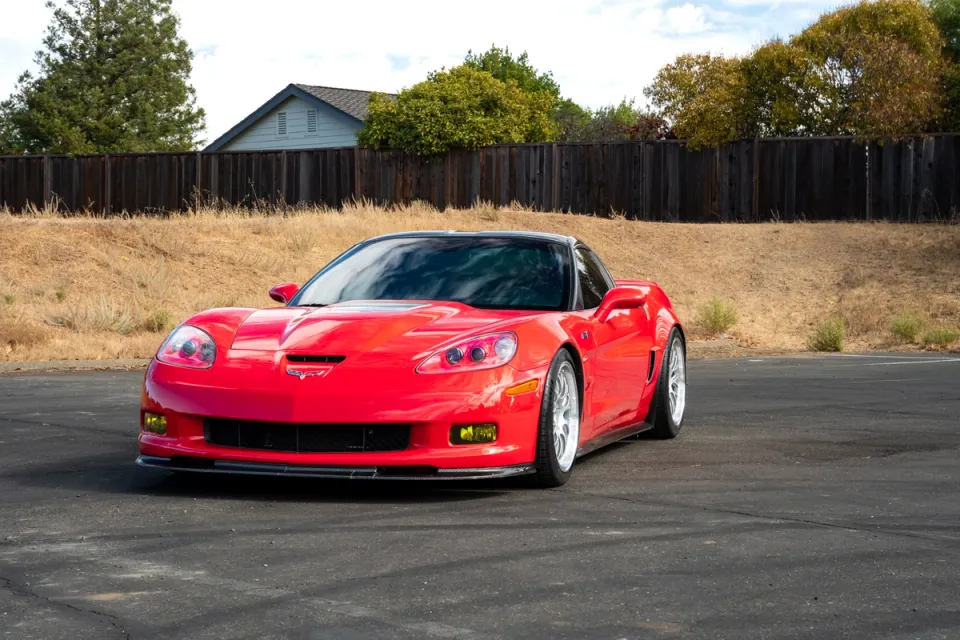 Chevrolet C6 Corvette ZR-1 with 18"/19" ML-10RT Wheels in Machined Lip ...