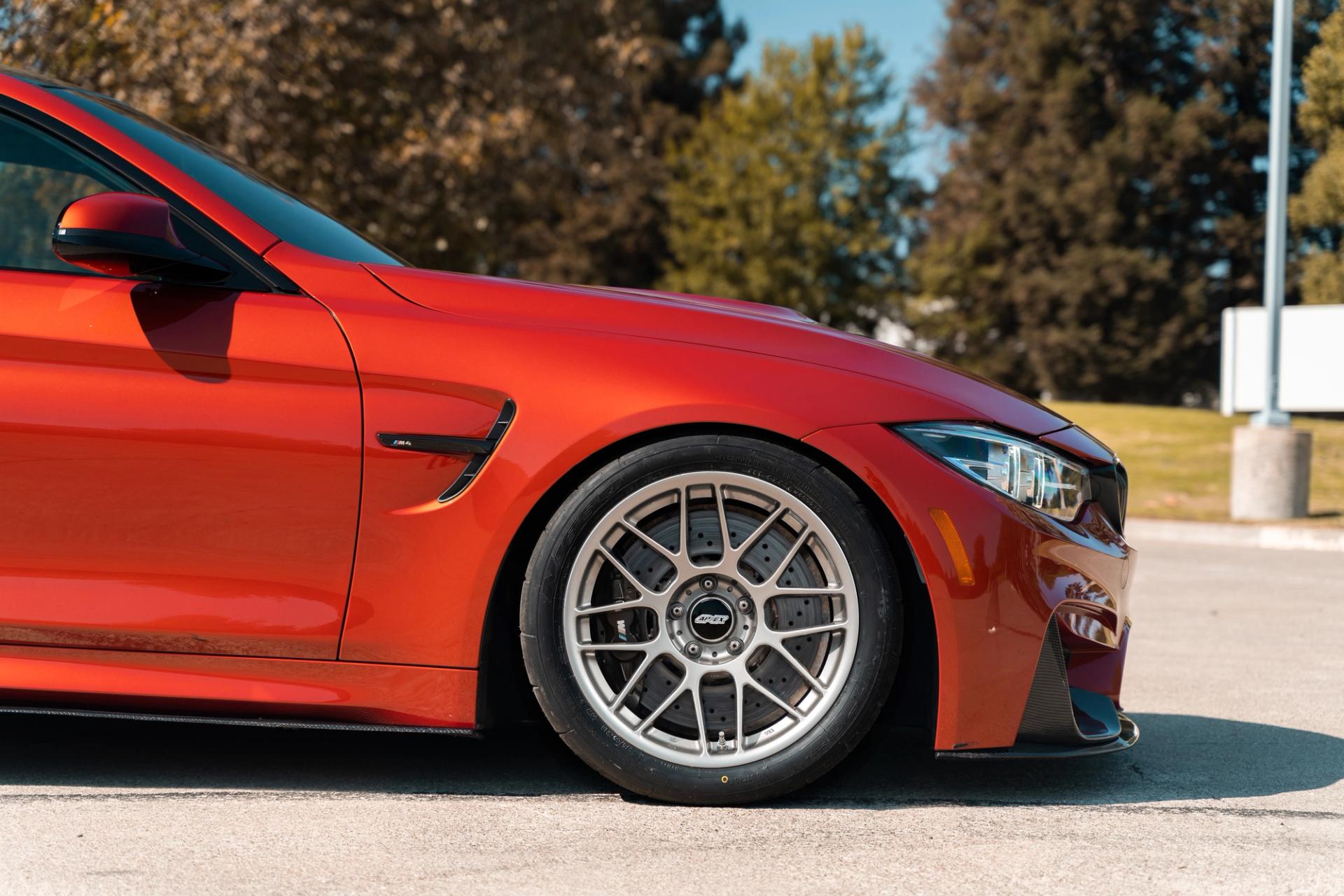 BMW F82 Coupe M4 with 18" ARC-8 Wheels in Anthracite