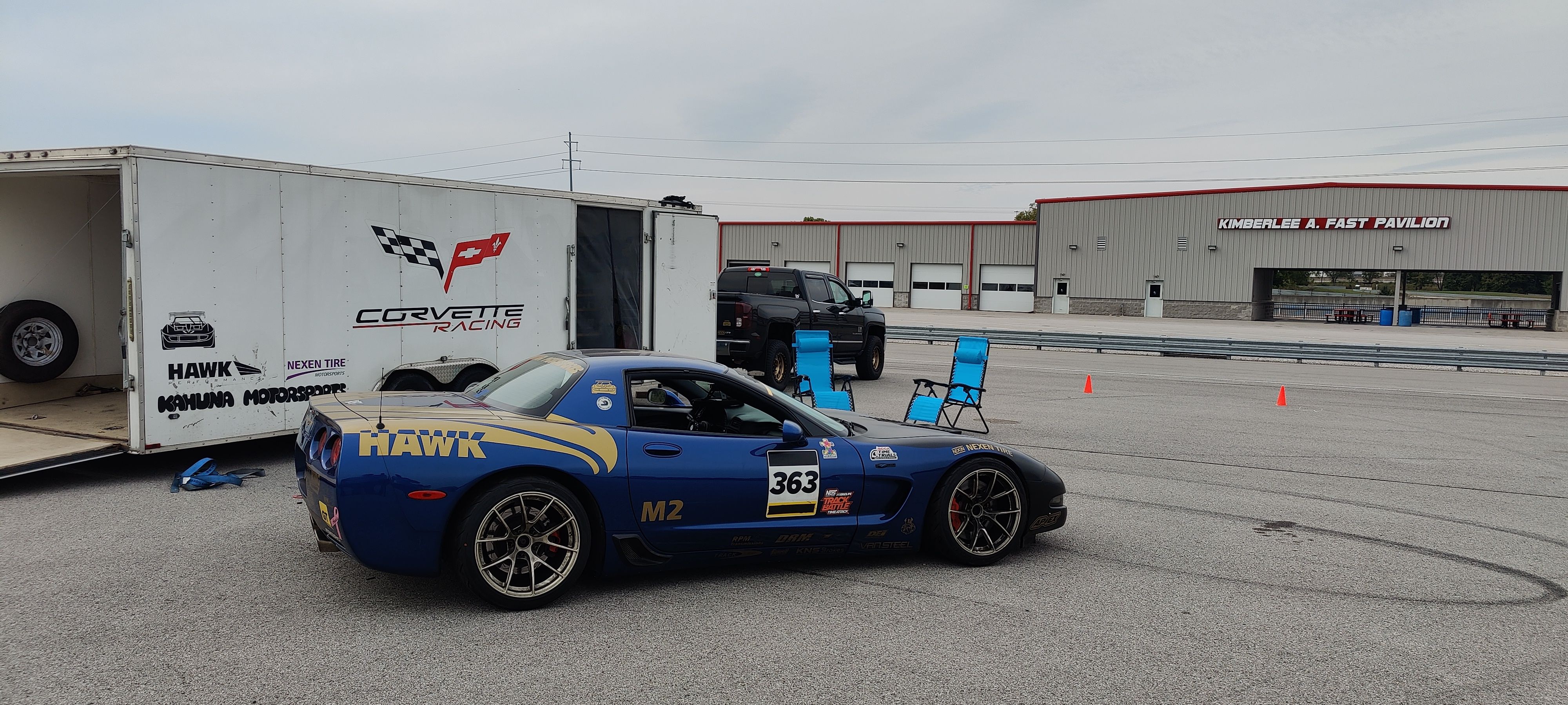 Chevrolet C5 Corvette Z06 with 18" VS-5RS Wheels in Motorsport Gold