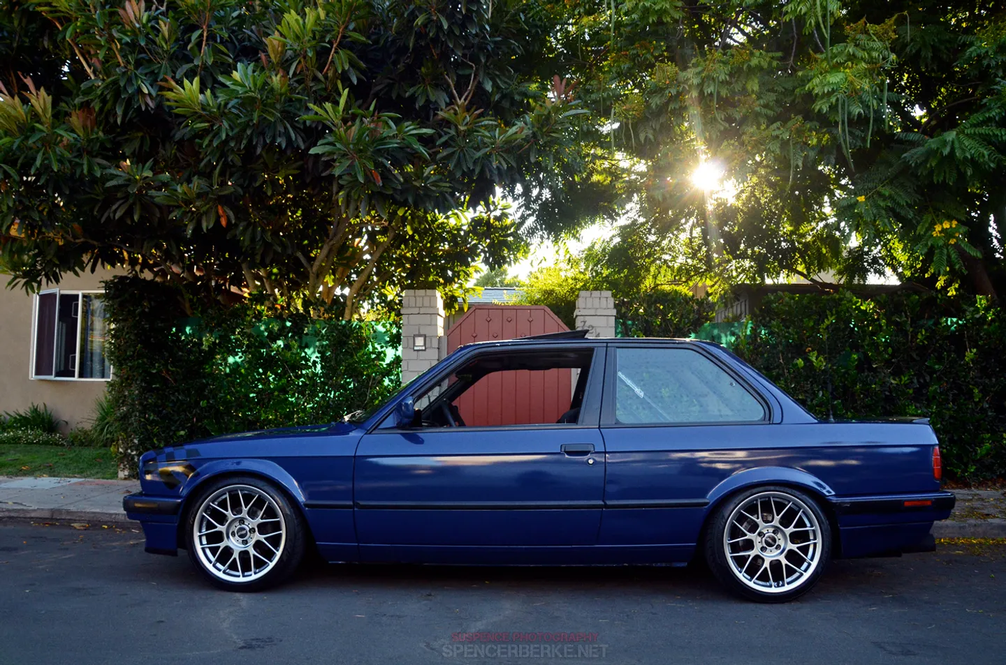 BMW E30 3 Series with 17" ARC-8 Wheels in Hyper Silver