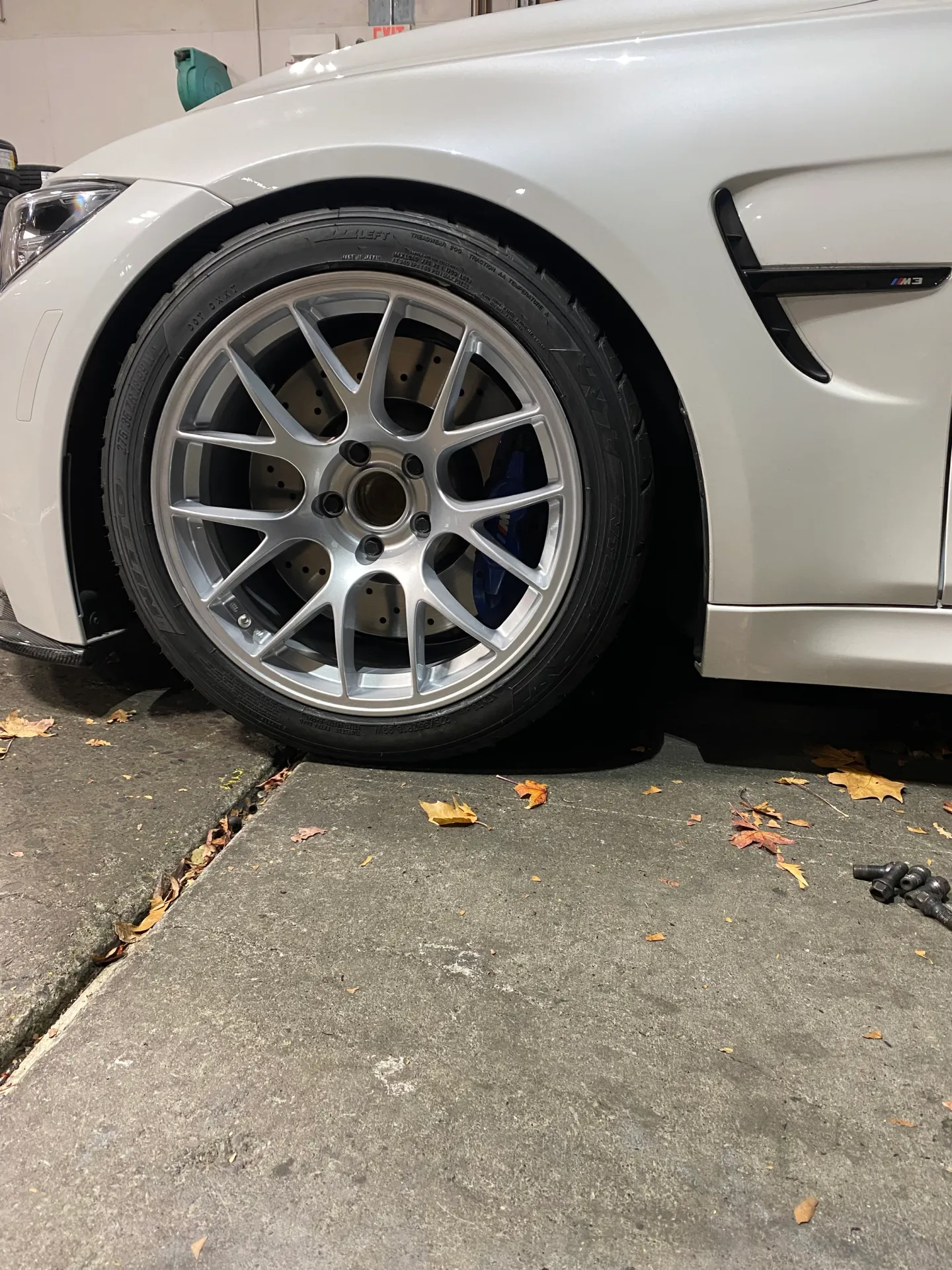 BMW F80 M3 with 18" EC-7 Wheels in Race Silver