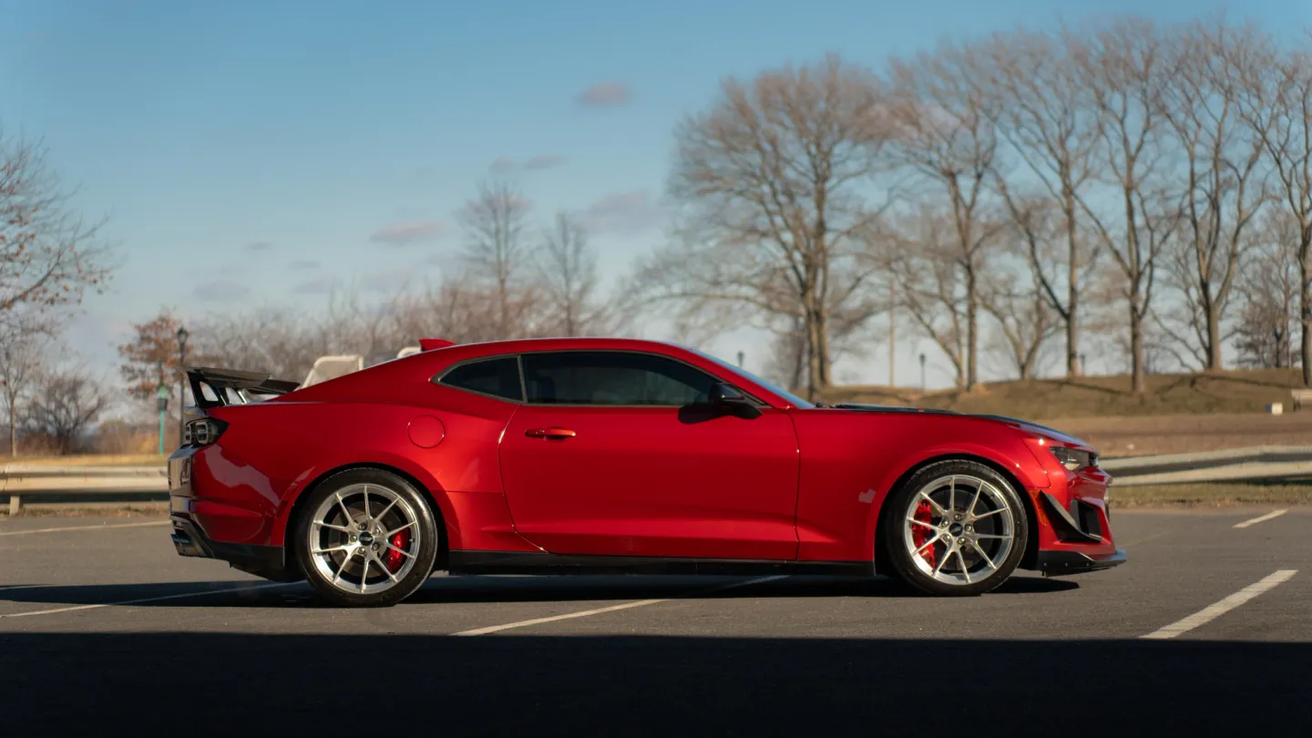 Chevrolet 6th Gen Camaro ZL1 with 19" VS-5RS Wheels in Brushed Clear