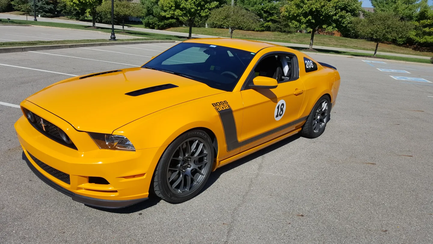 Ford S197 Mustang Boss 302 with 19" EC-7 Wheels in Anthracite