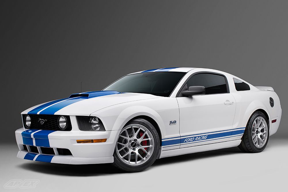 Ford S197 Mustang GT with 18" EC-7 Wheels in Race Silver