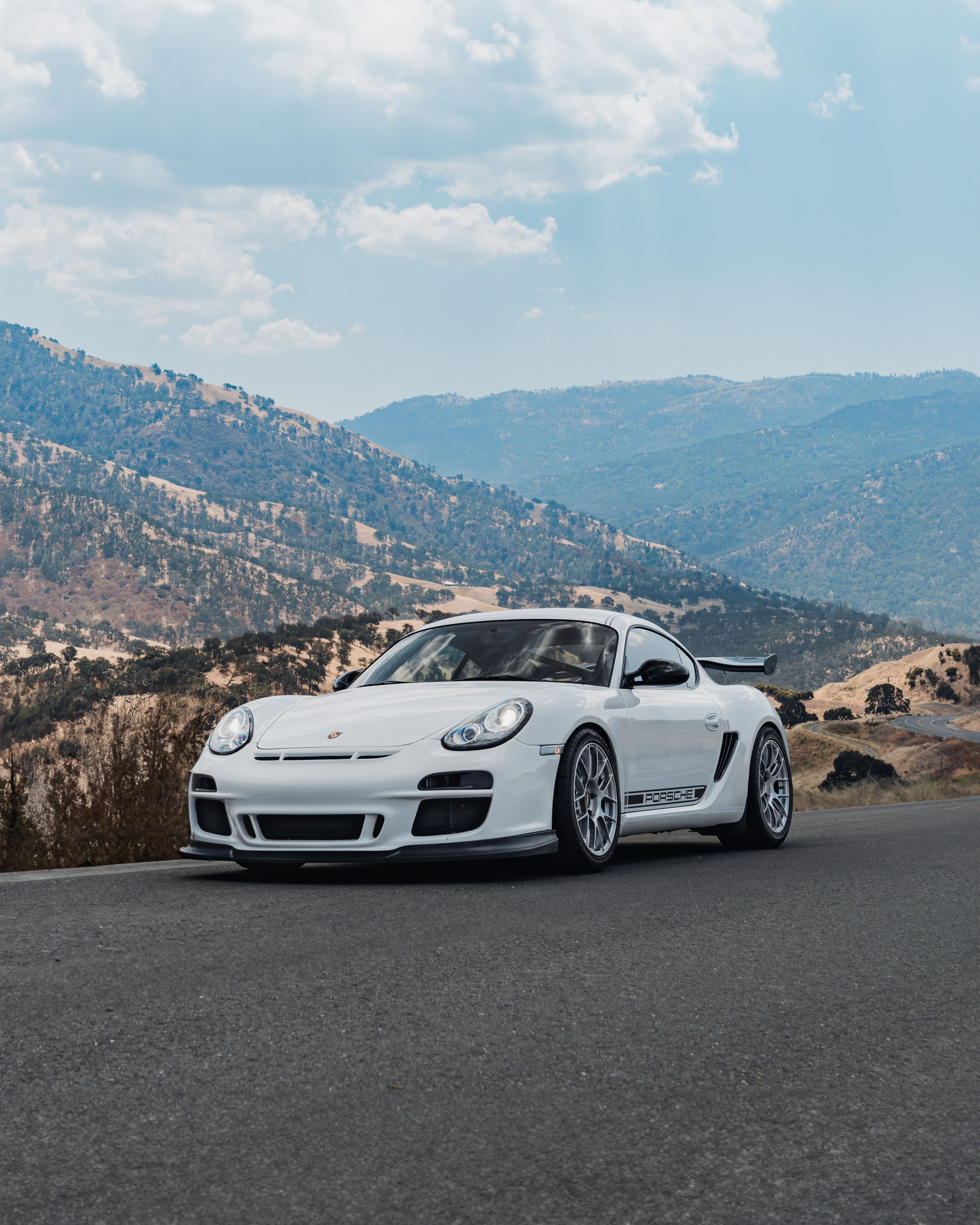 Porsche 987 Cayman R with 18" EC-7RS Wheels in Race Silver