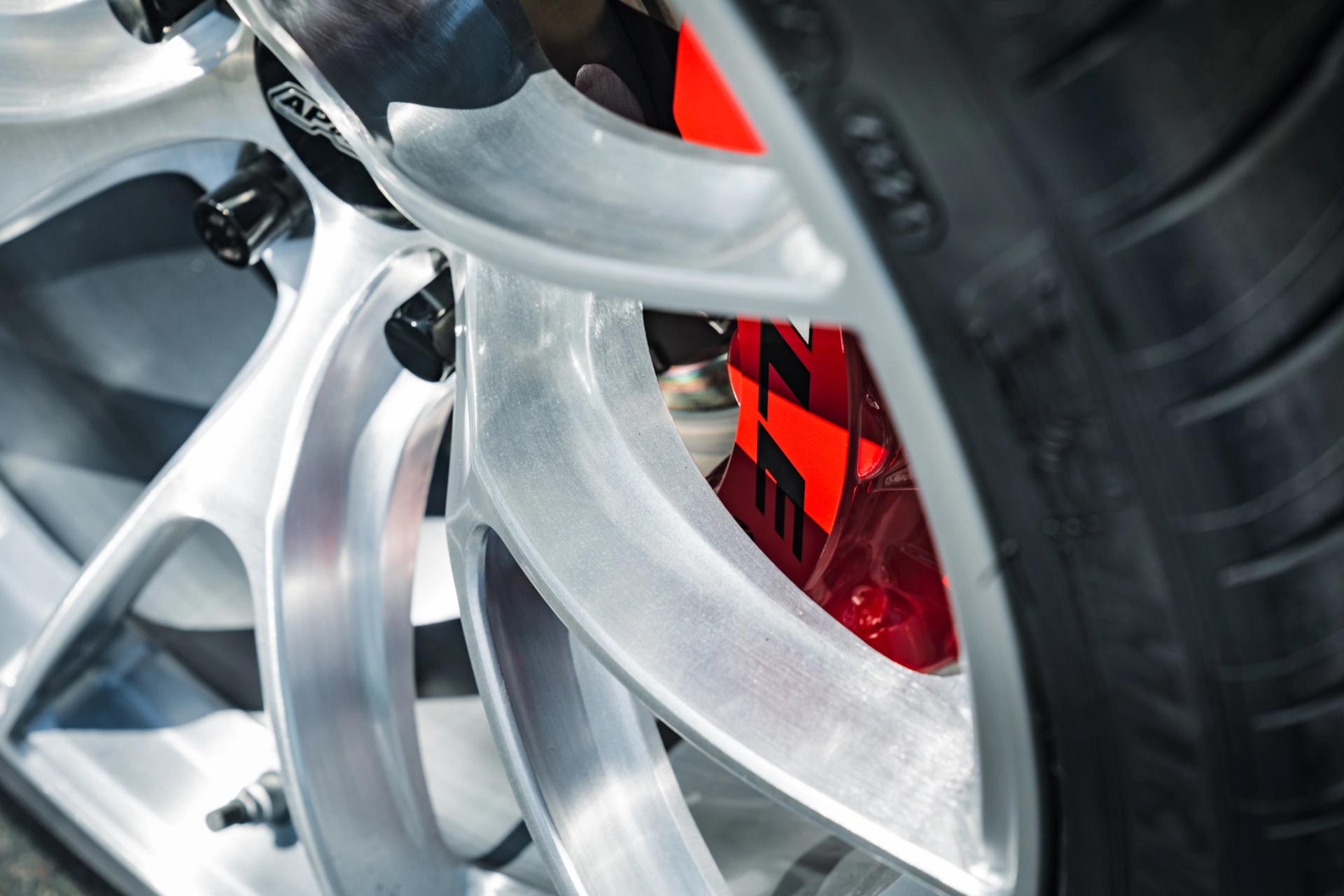 Chevrolet 6th Gen Camaro ZL1 1LE with 20" VS-5RS Wheels in Brushed Clear