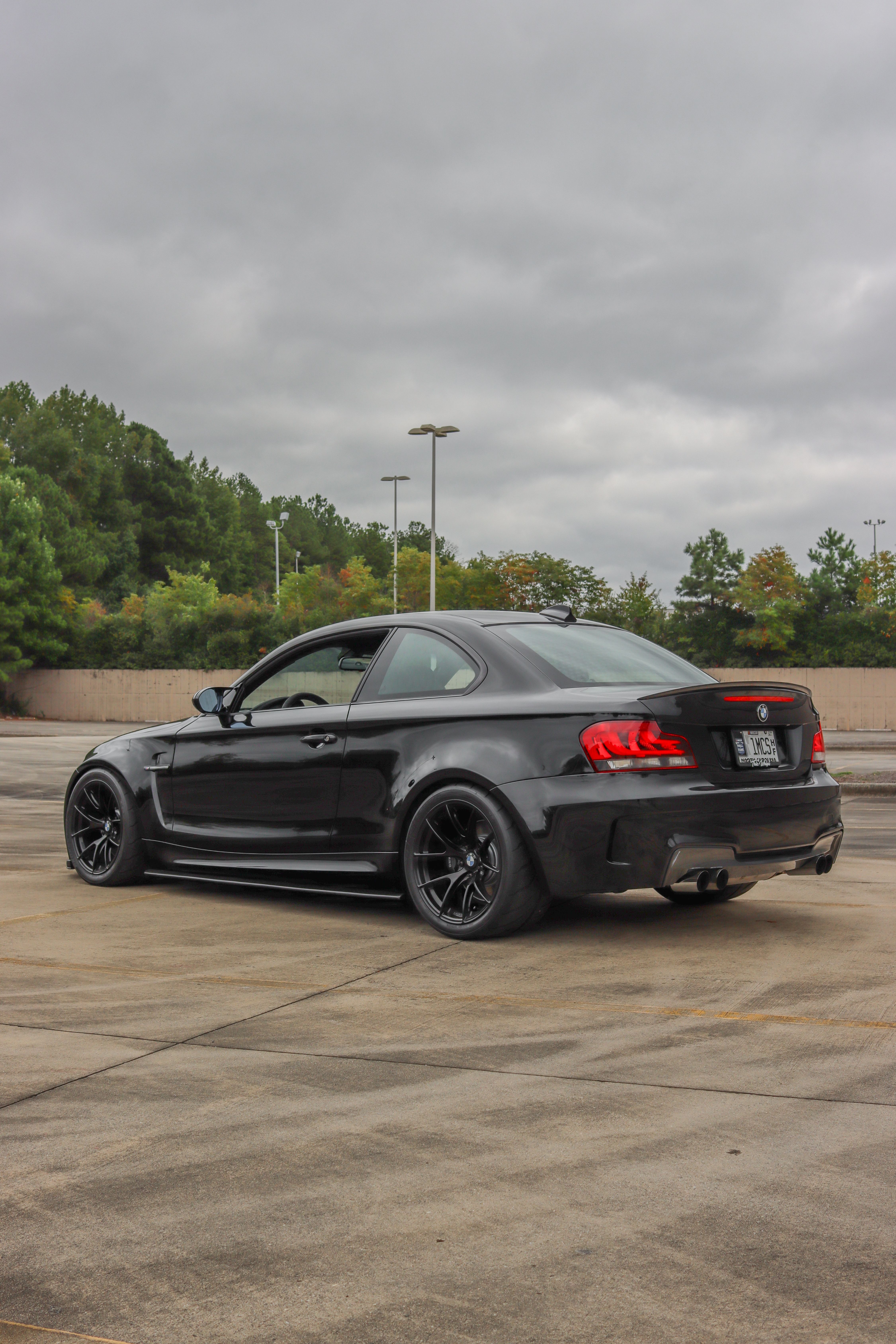 BMW E82 1M with 18" VS-5RS Wheels in Satin Black