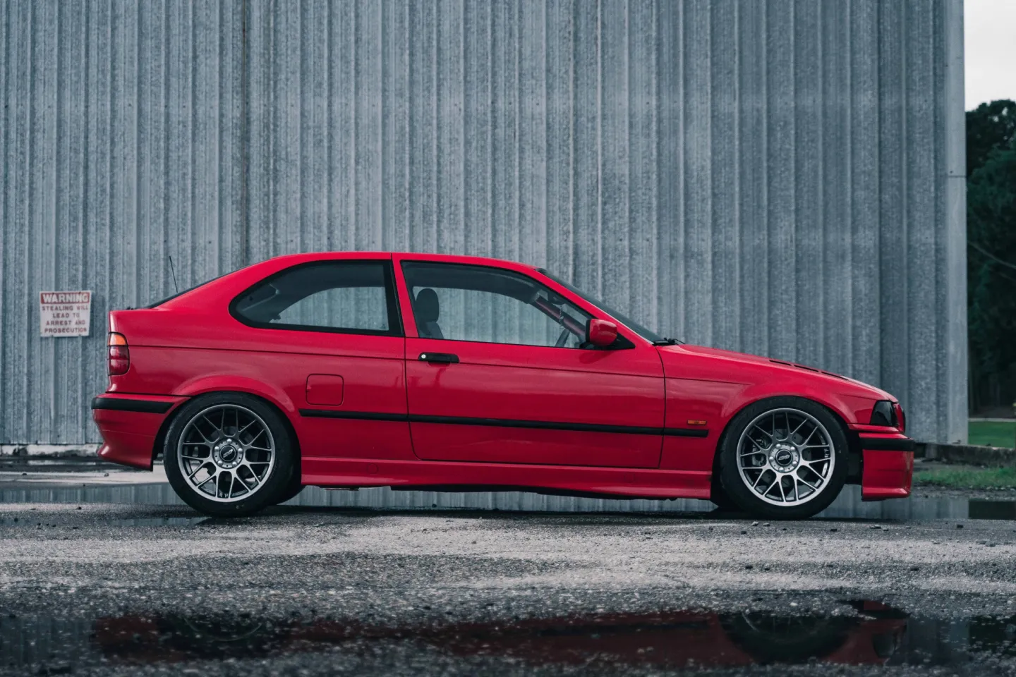BMW E36 3 Series with 17" ARC-8 Wheels in Hyper Black