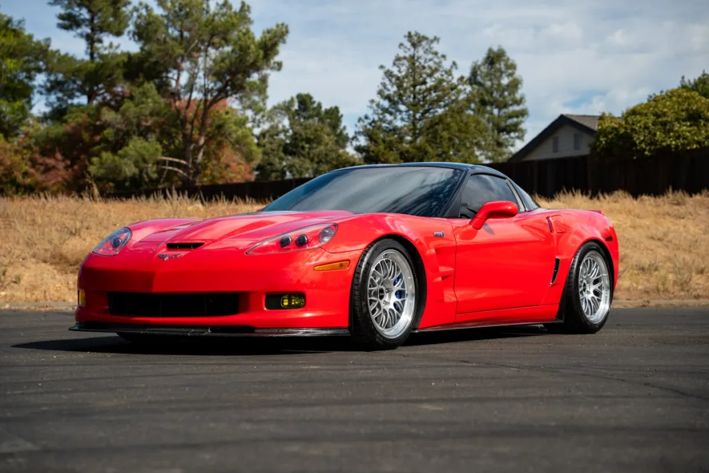 Chevrolet C6 Corvette ZR-1 with 18"/19" ML-10RT Wheels in Machined Lip ...