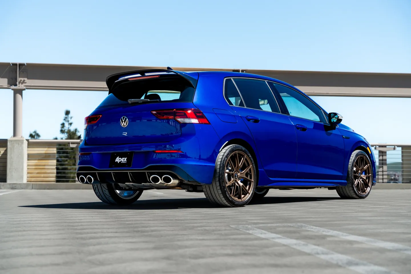 VW MK8 Golf R with 18" VS-5 Wheels in Satin Bronze