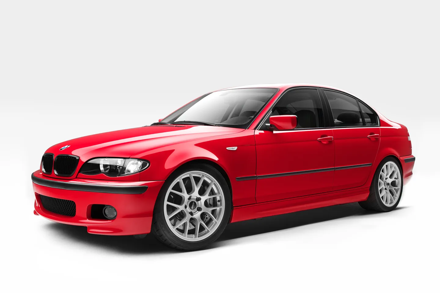 E46 Non-M Fitment – Staggered and Aggressive