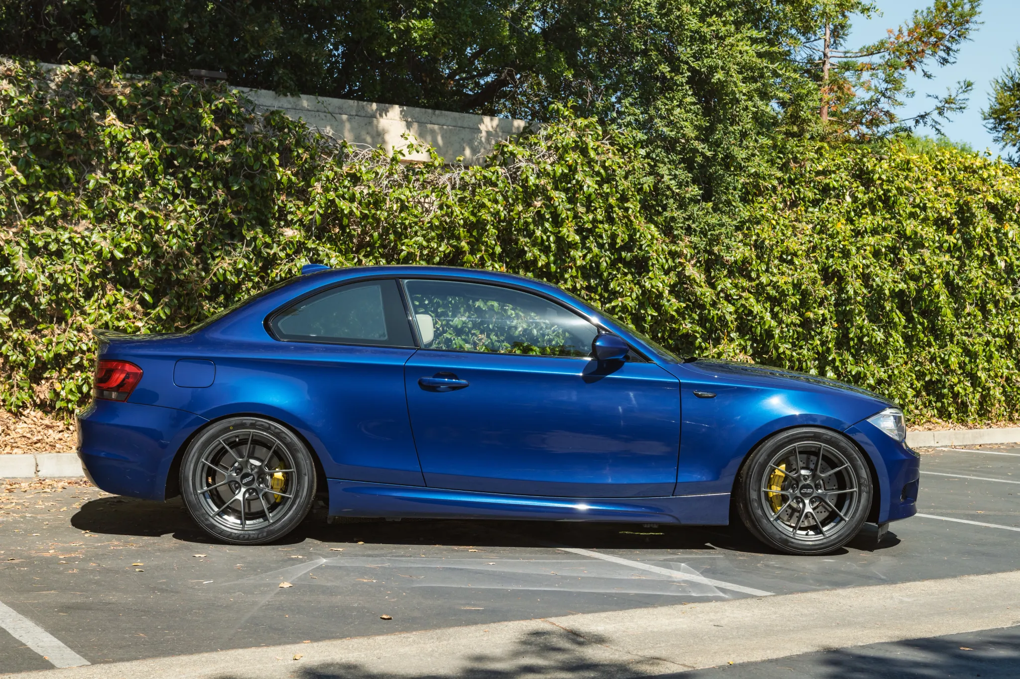 BMW E82 Coupe 1 Series with 17" VS-5RS Wheels in Anthracite