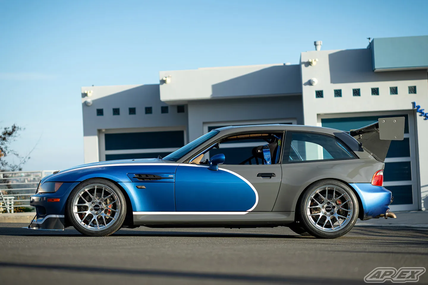 Estoril Blue Z3M Coupe Race Car on Fully Polished Apex EC-7R Forged Wheels
