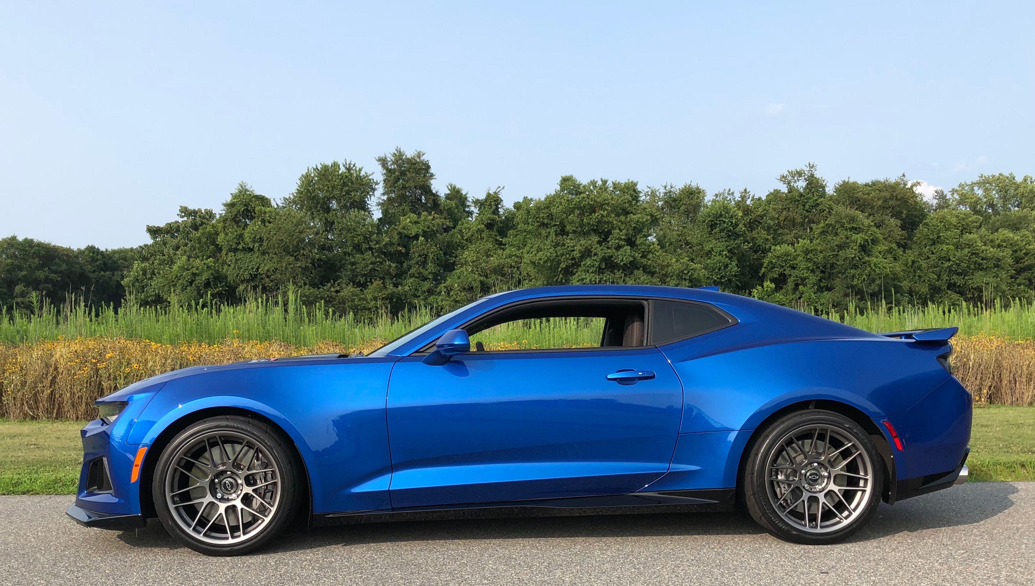 Chevrolet 6th Gen Camaro ZL1 with 19" ARC-8 in Anthracite on Chevrolet ...