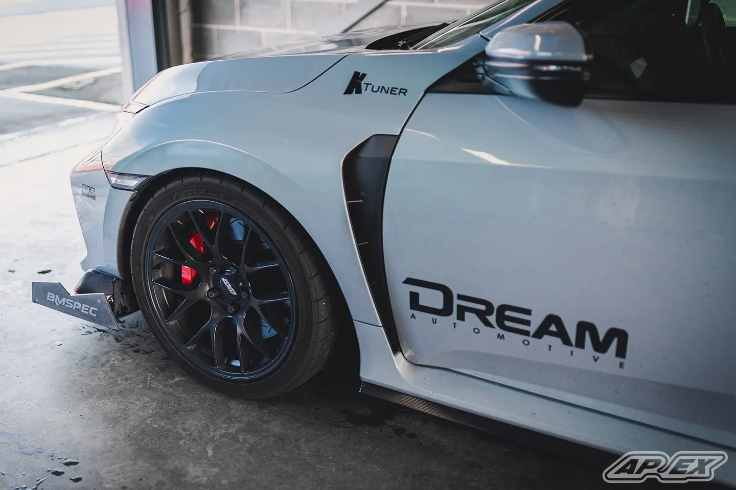 Honda Civic Type-R On EC-7 Wheels At Donnington Park