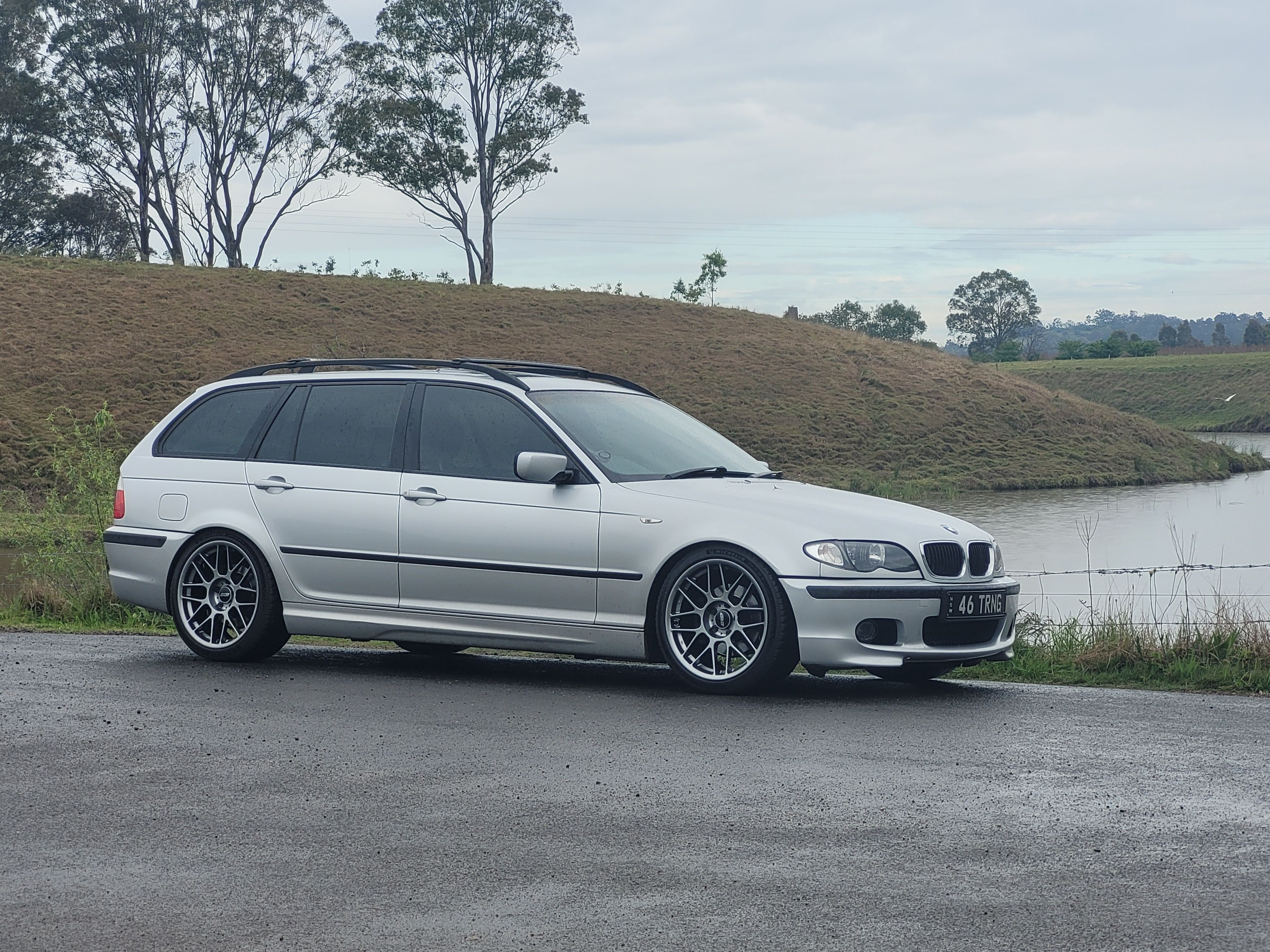 BMW E46 3 Series with 18" ARC-8 in Hyper Black on BMW E46 - Apex Album