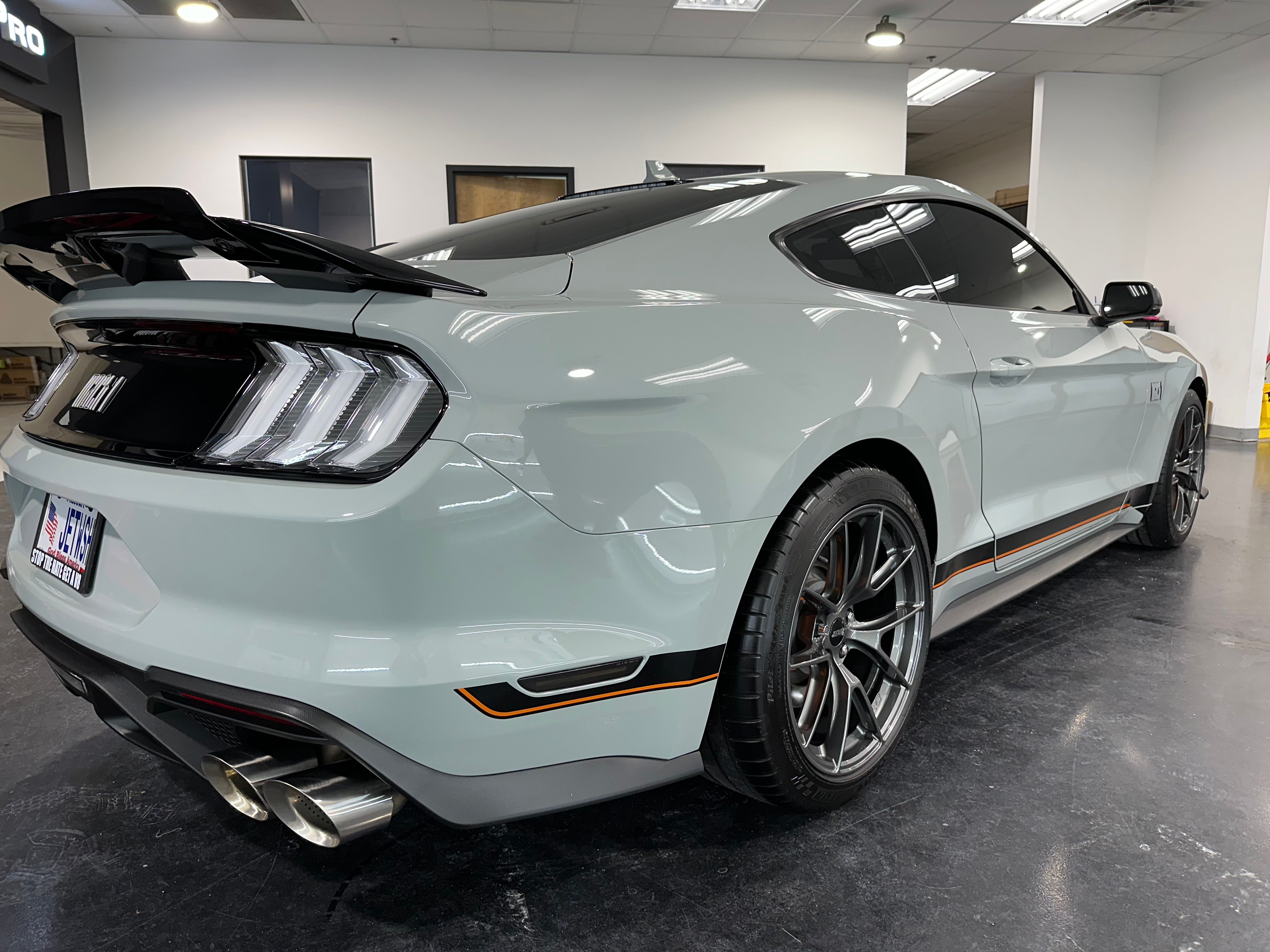 Ford S550 Mustang Mach 1 with 19" VS-5RS Wheels in Anthracite