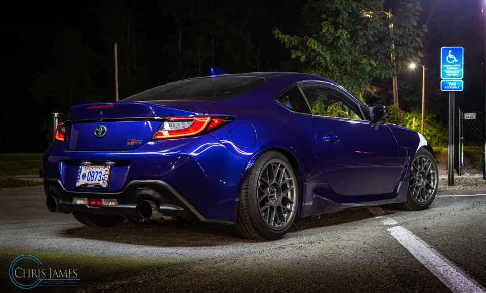 Toyota GR86 with 17" ARC-8 Wheels in Anthracite