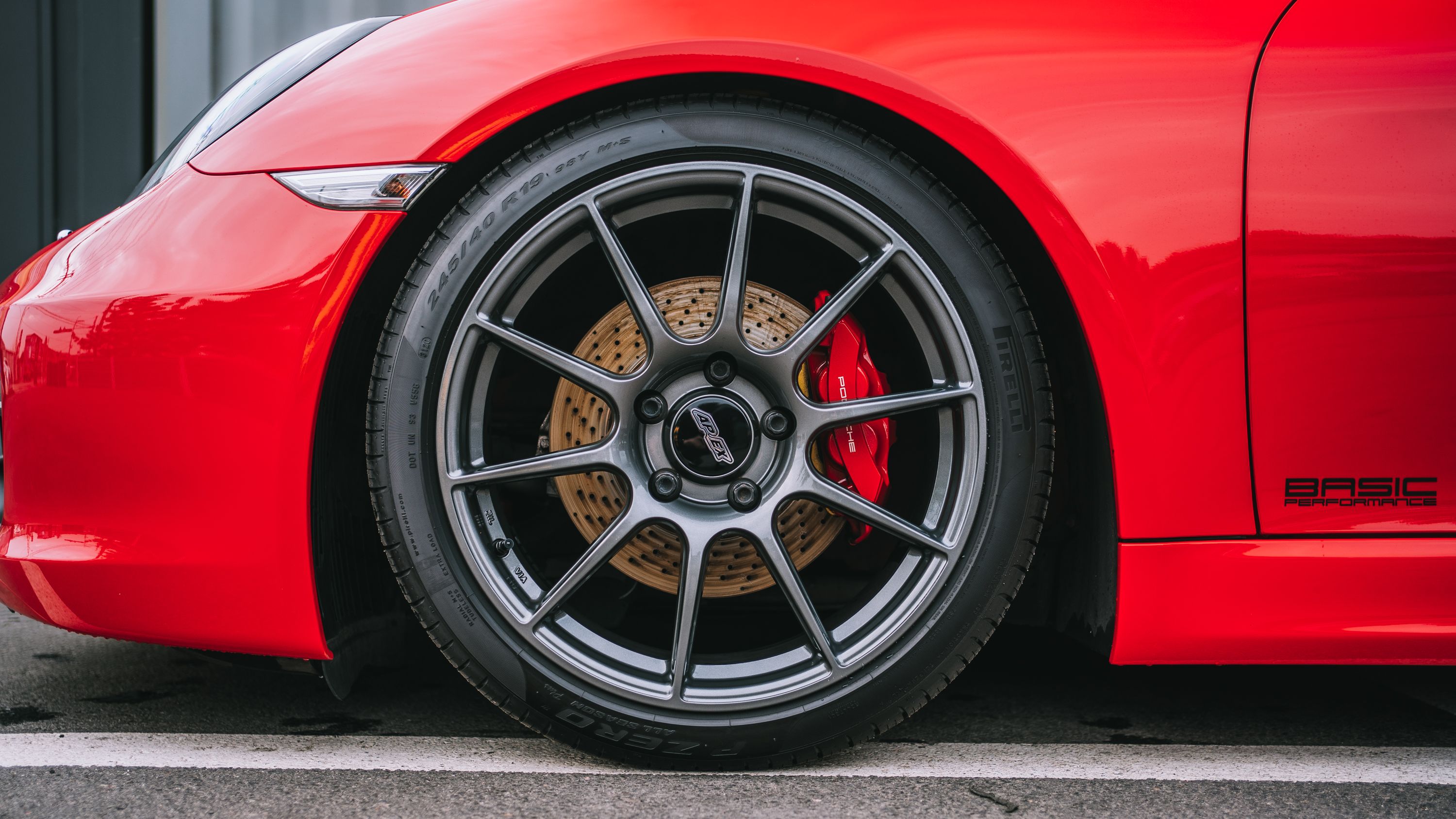 Porsche 981 Cayman S with 19" SM-10 Wheels in Anthracite