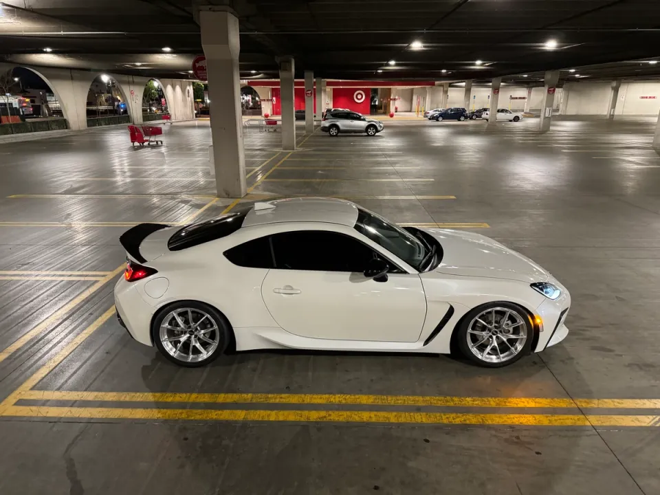 Toyota GR86 with 18" VS-5RS Wheels in Brushed Clear