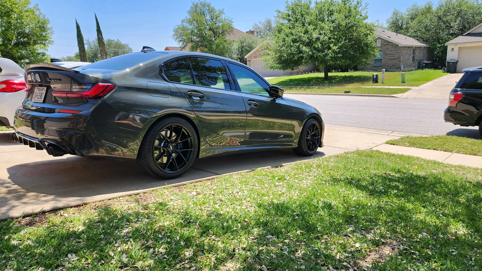 BMW G20 Sedan 3 Series with 19" VS-5RS Wheels in Satin Black