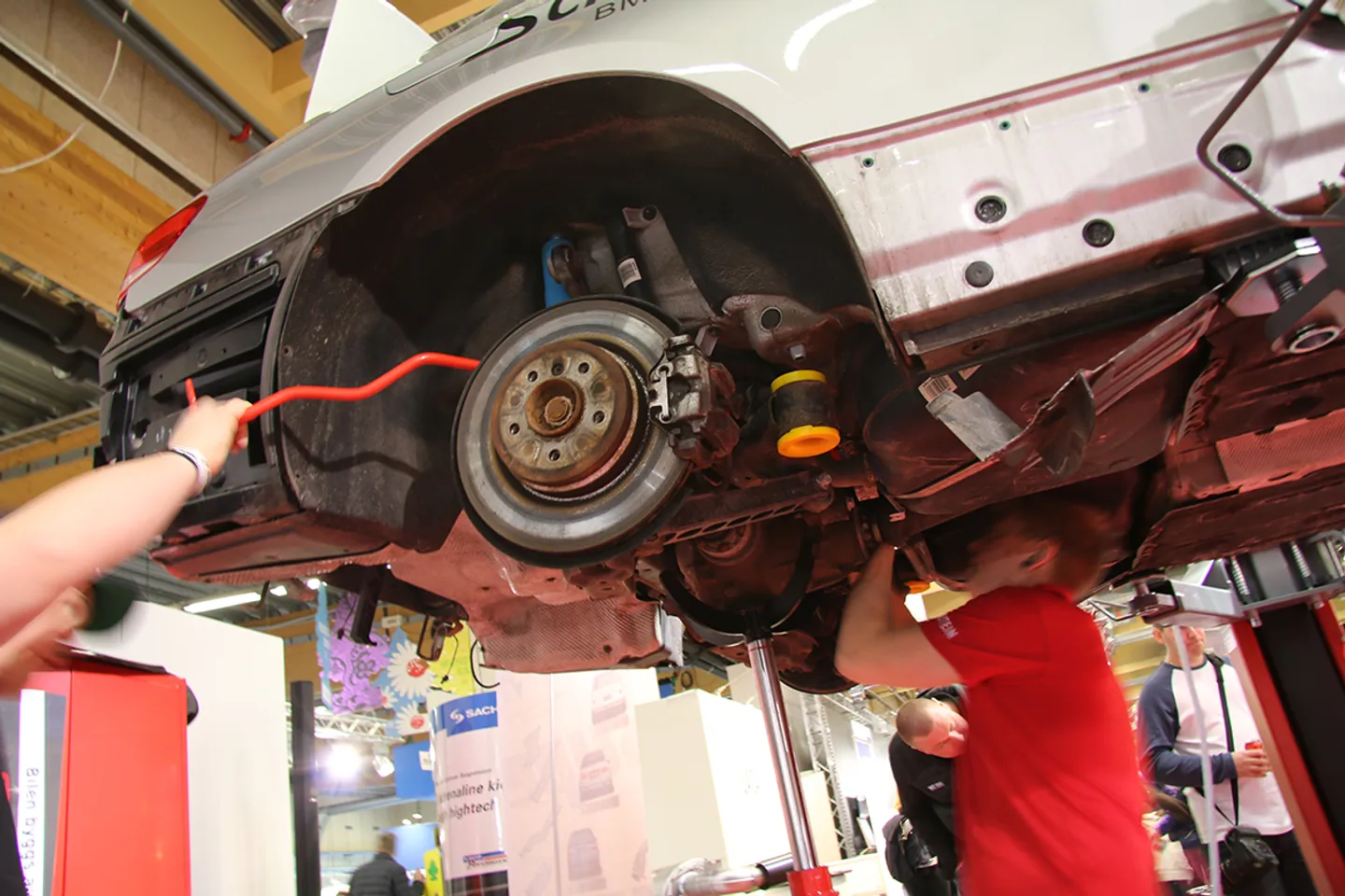 Live BMW 335I Track Build at the Bilsport Performance & Custom Motor Show