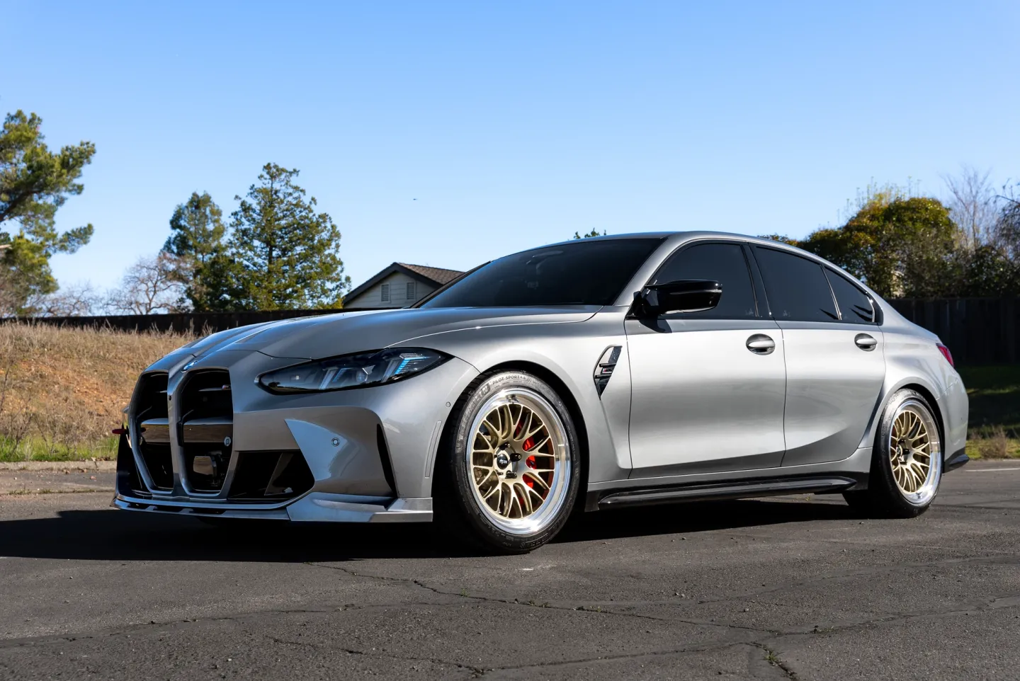 BMW G80 M3 with 19" ML-10RT Wheels in Machined Lip Gloss Motorsport Gold