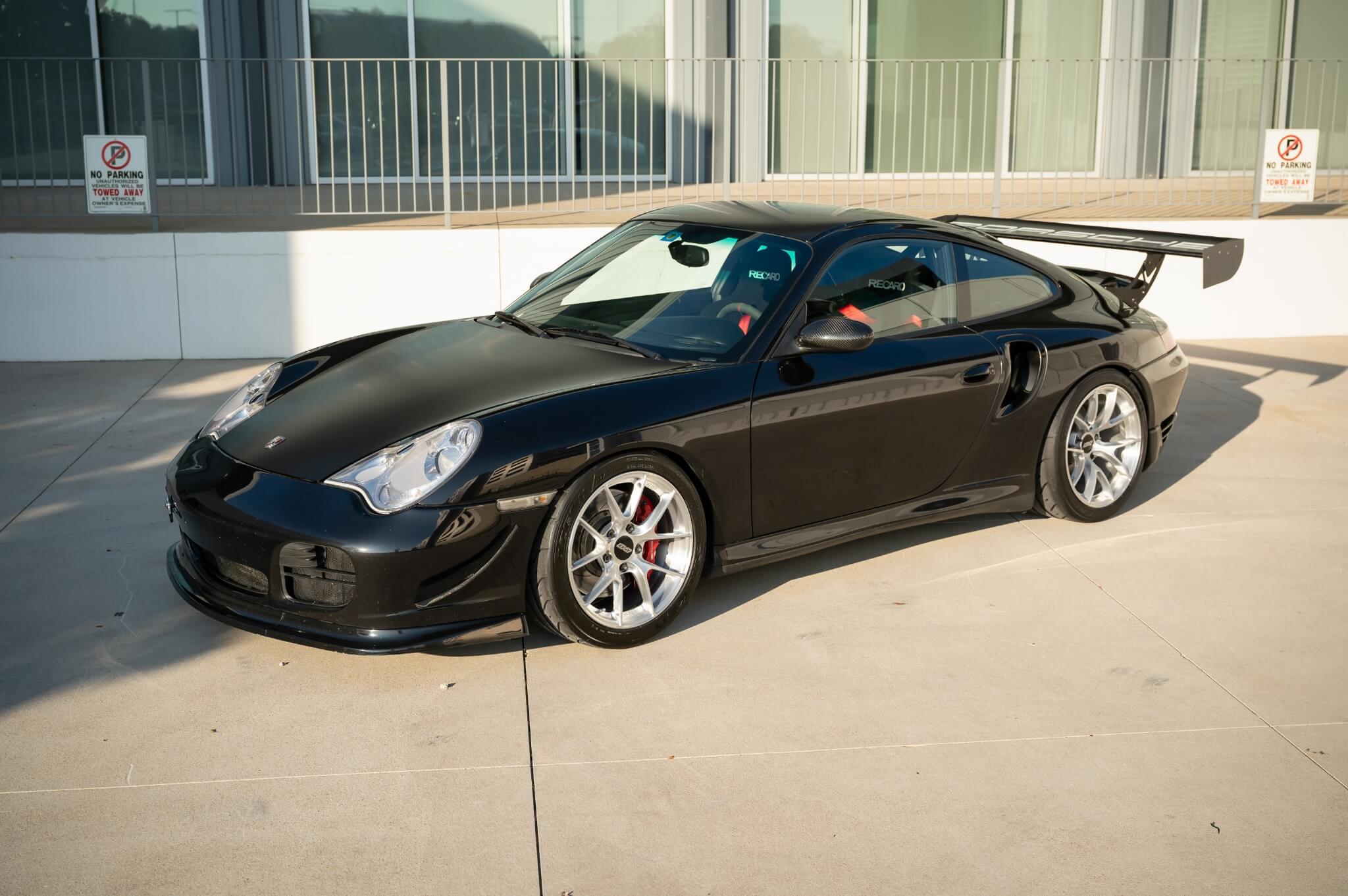 Porsche 911 996 Turbo with 18" VS-5RS Wheels in Brushed Clear