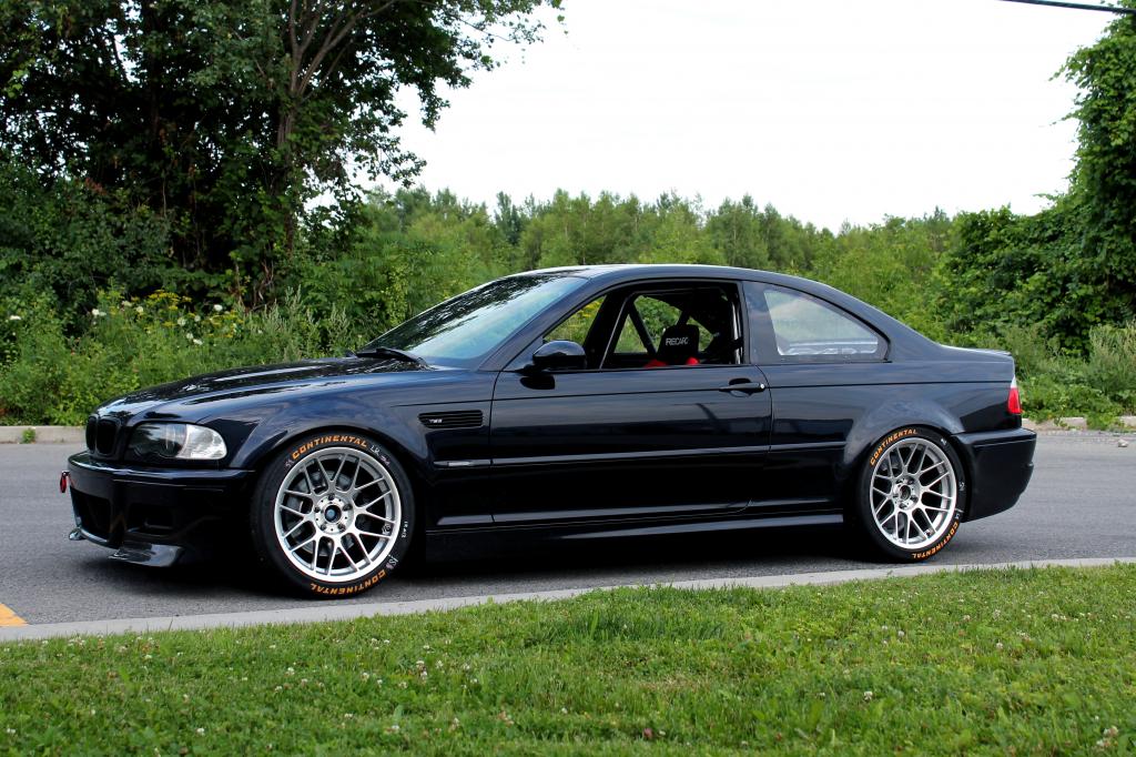 BMW E46 M3 with 18" ARC-8 Wheels in Hyper Silver